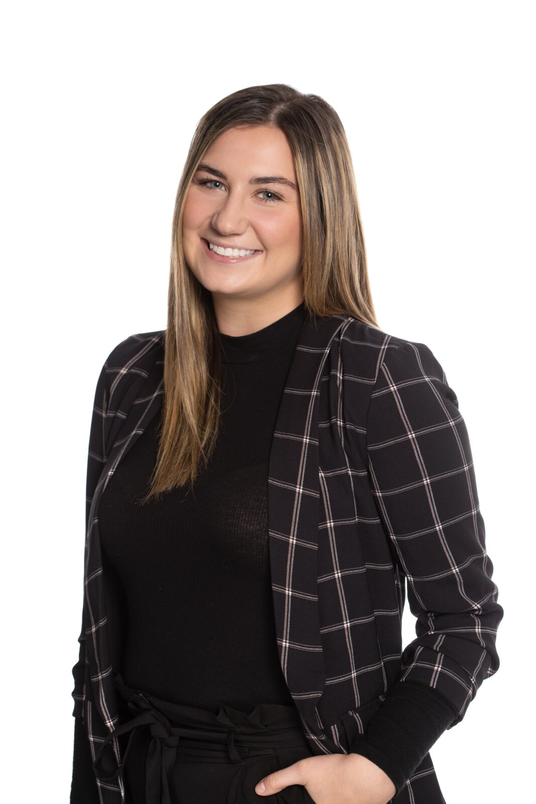 What to Wear for Headshots | Showit Blog